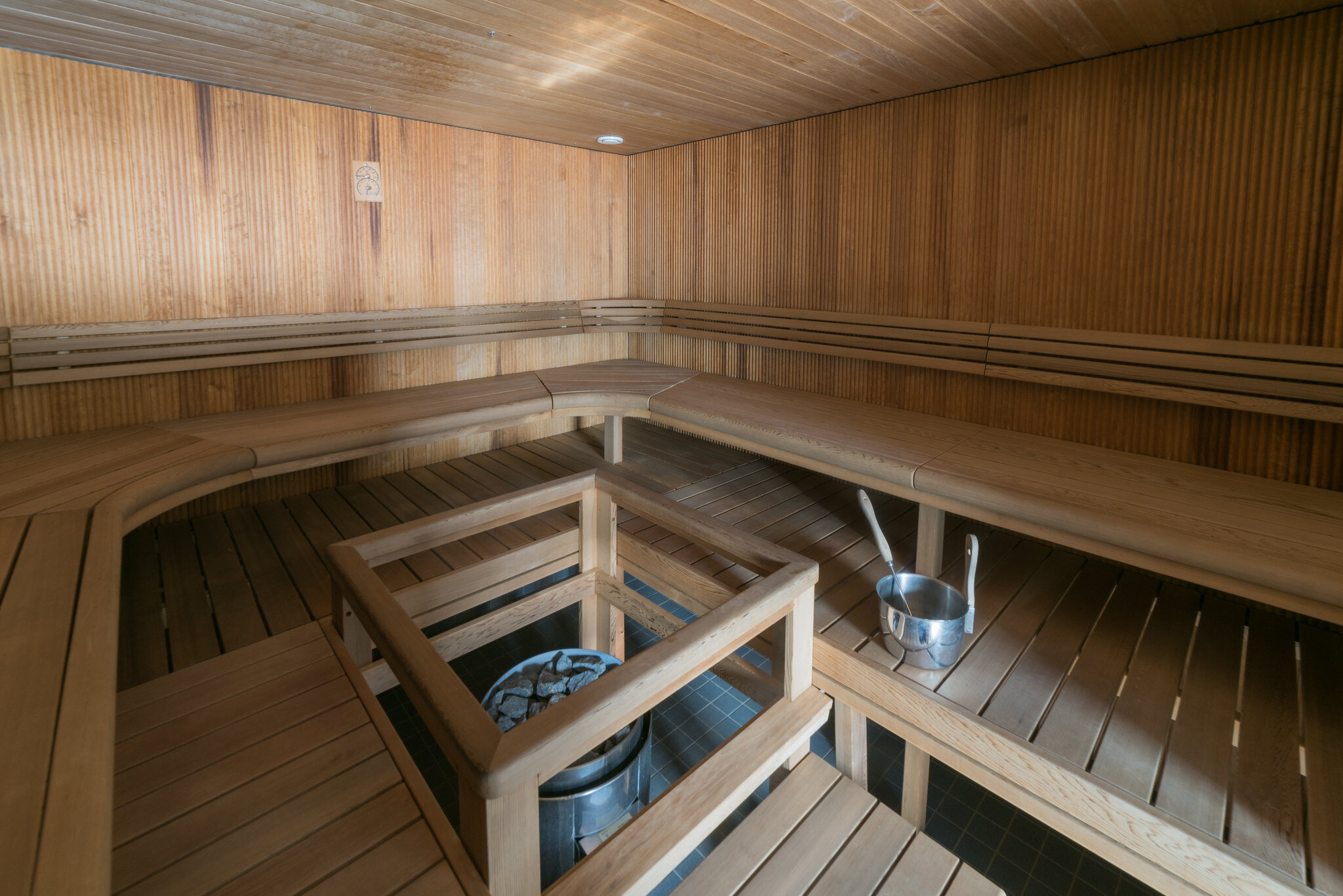 Zeus-sauna ja Olympia Lounge